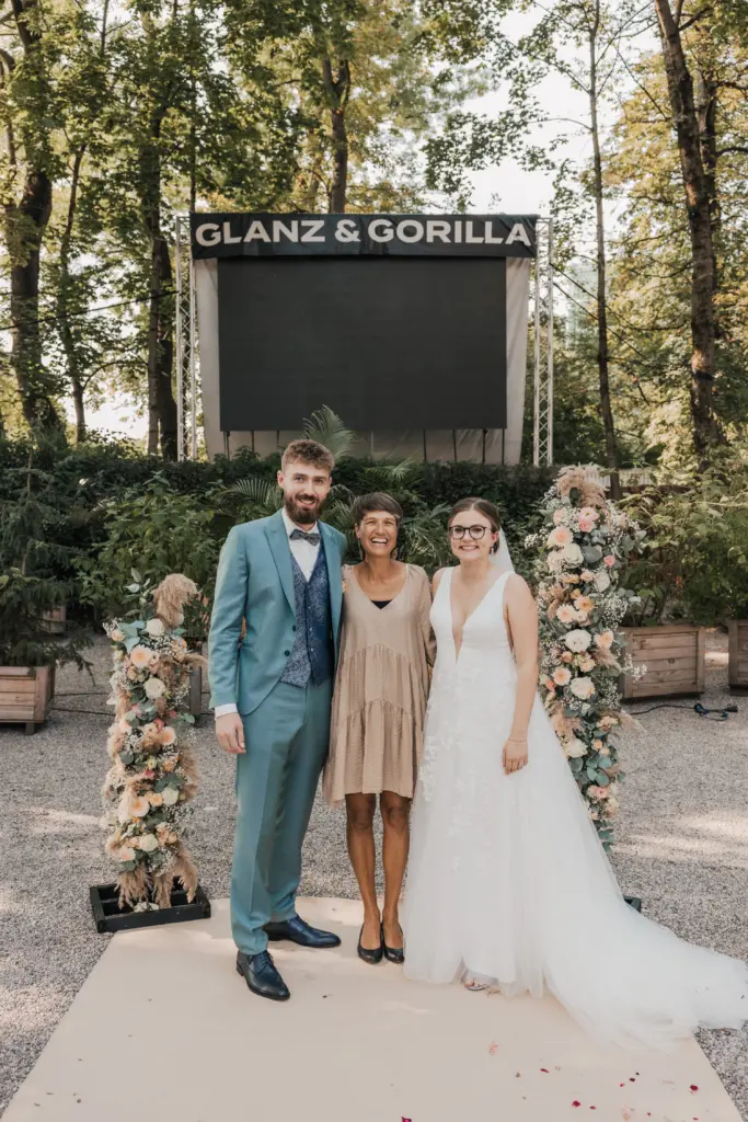 Referenz von Anna & Moritz für ihre:n Trauredner:in | Strauß & Fliege