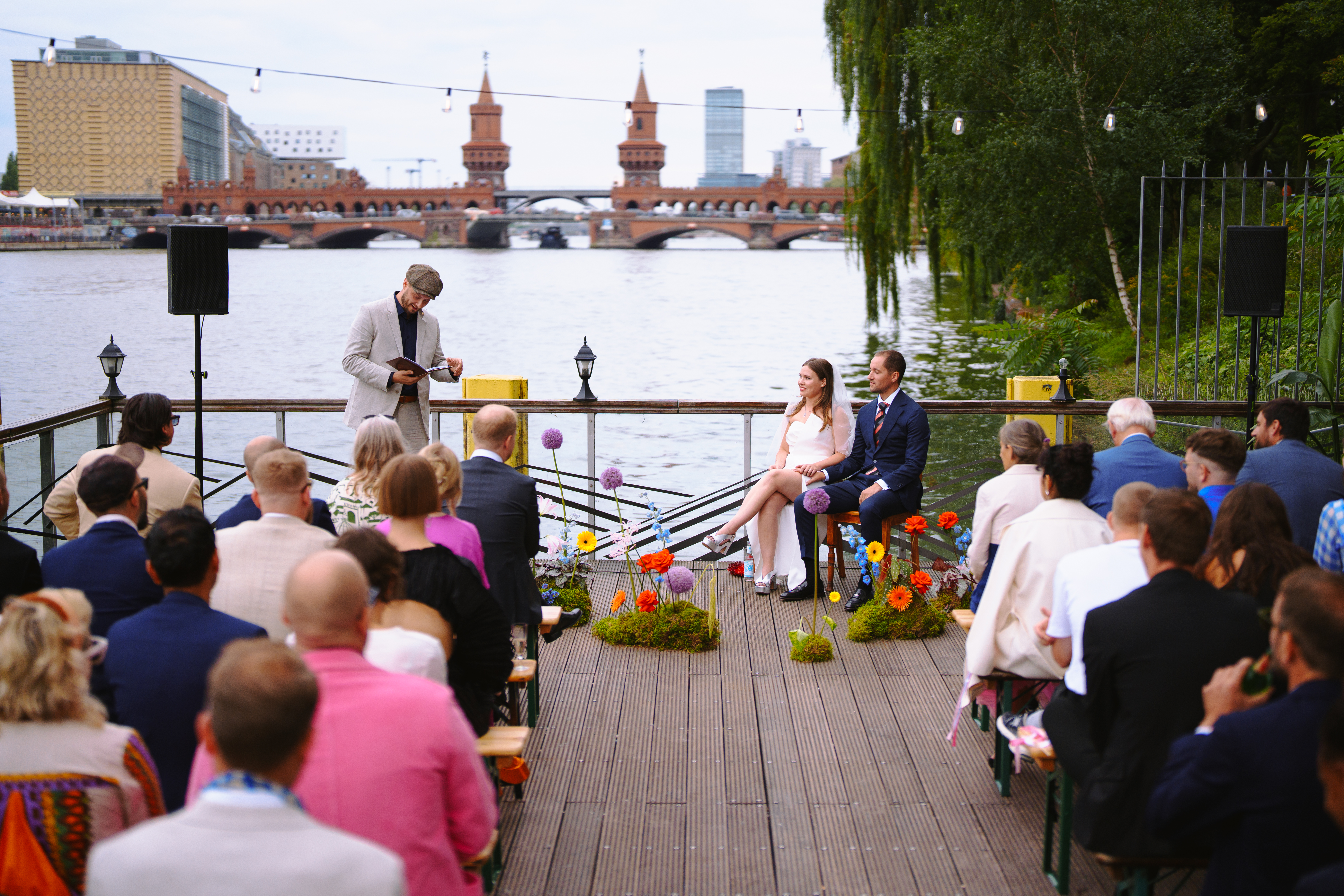 Referenz von Francesca & Louis für ihre:n Trauredner:in | Strauß & Fliege
